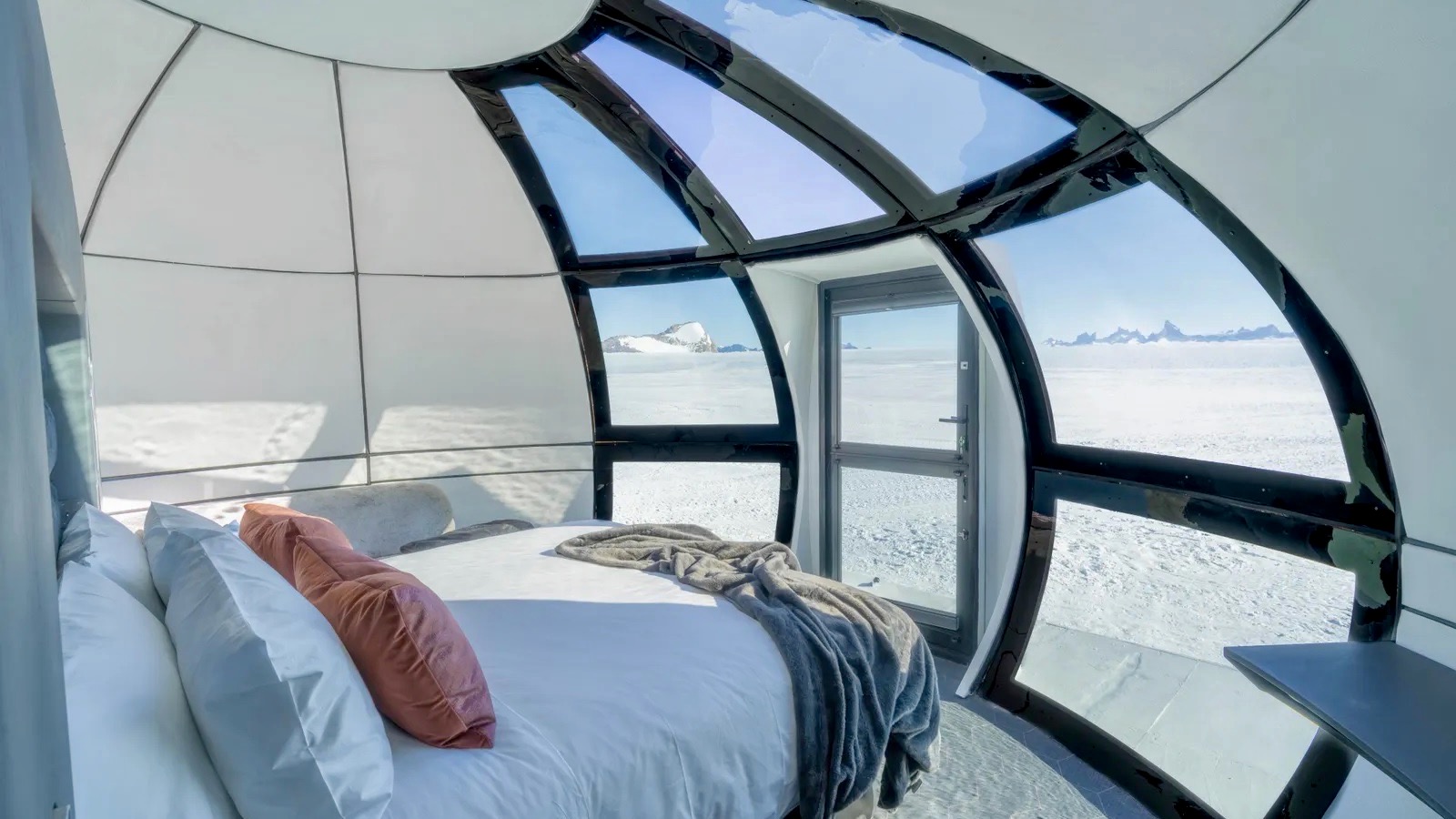 Photos: Echo Camp by White Desert (Antarctica)